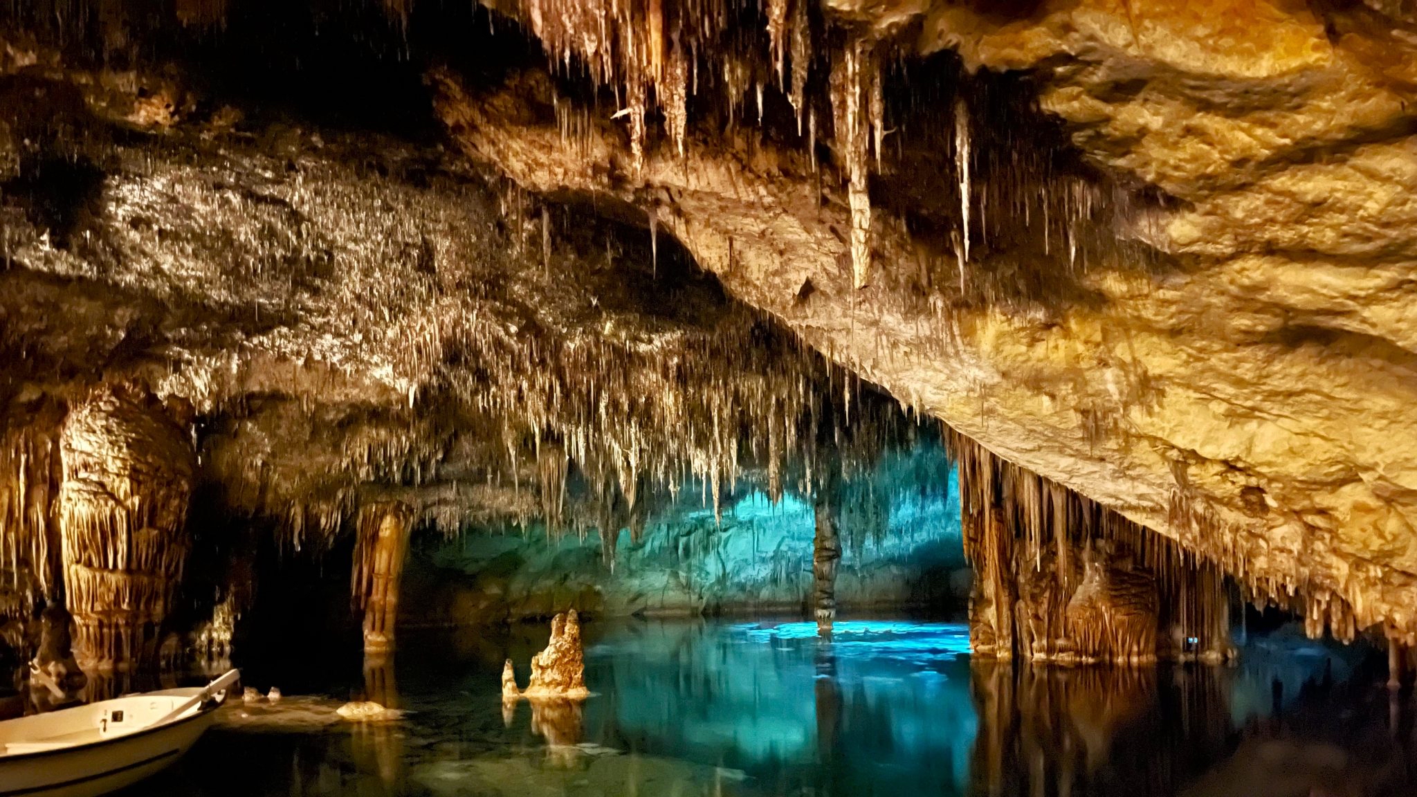 Unterirdische Welten: 14 geheimnisvolle Höhlen, Tunnel und Minen