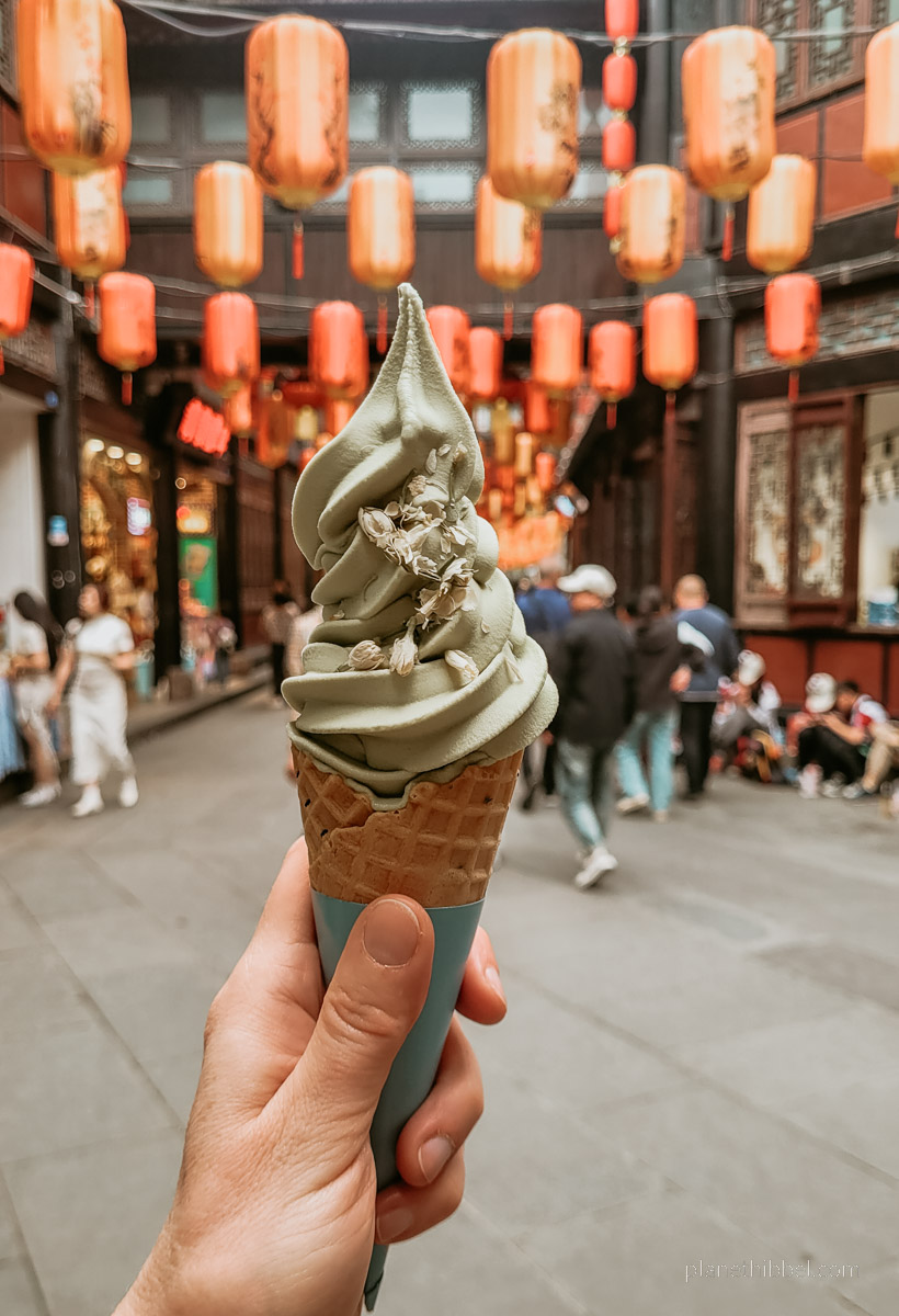 Chengdu Highlights: Zwischen Pandas, Tempeln & Teehäusern